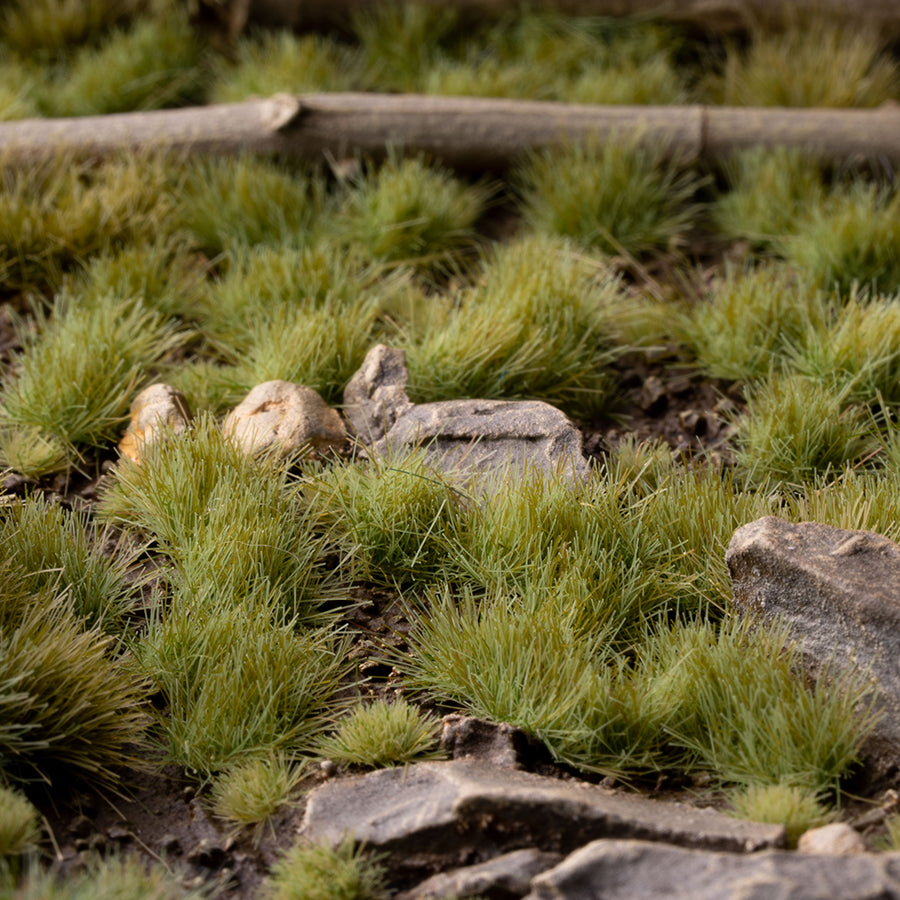 Green 4mm - Small Tufts | Versatile Vegetation for Dioramas | Gamers ...