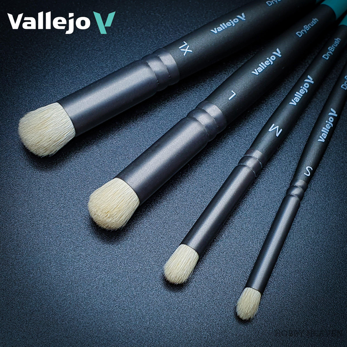 Vallejo Dry Brush Set — Synthetic Domed | Hobby Heaven