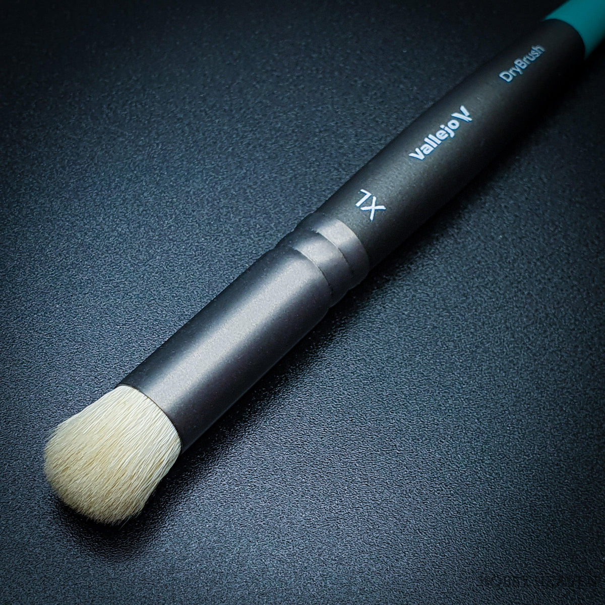 Vallejo Dry Brush Set — Synthetic Domed | Hobby Heaven