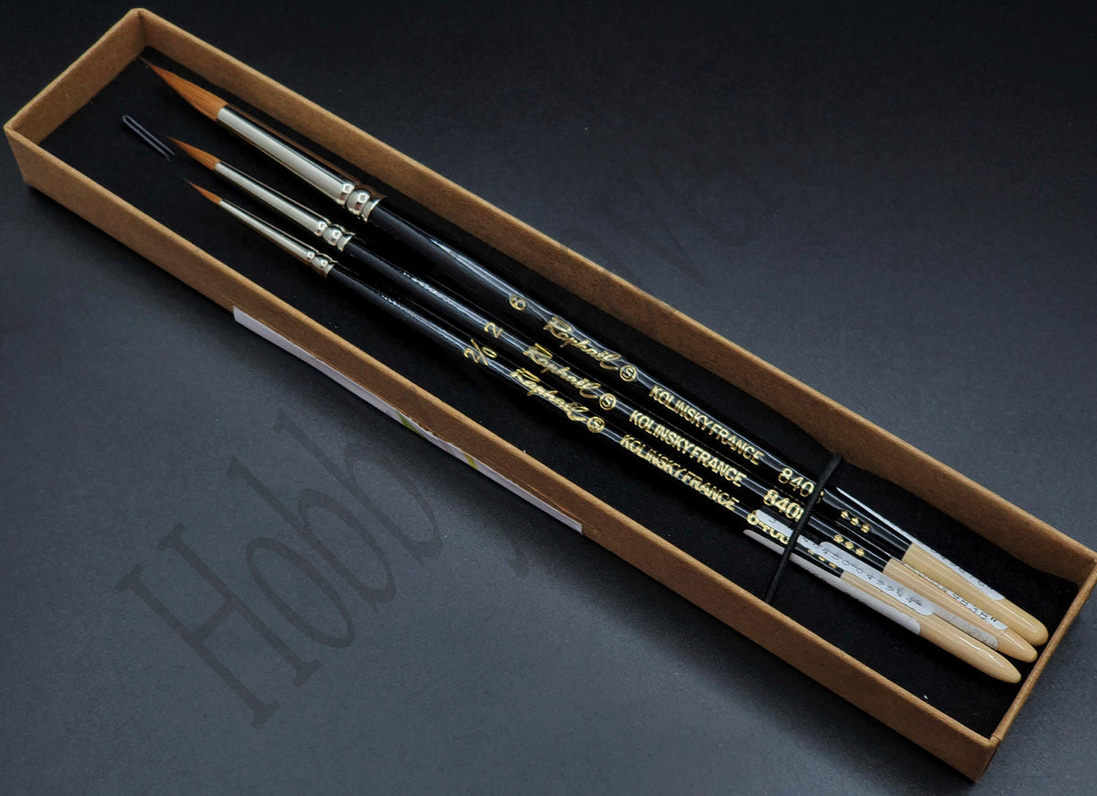 Raphael Series 8408 Set — Kolinsky Sable Round | Hobby Heaven